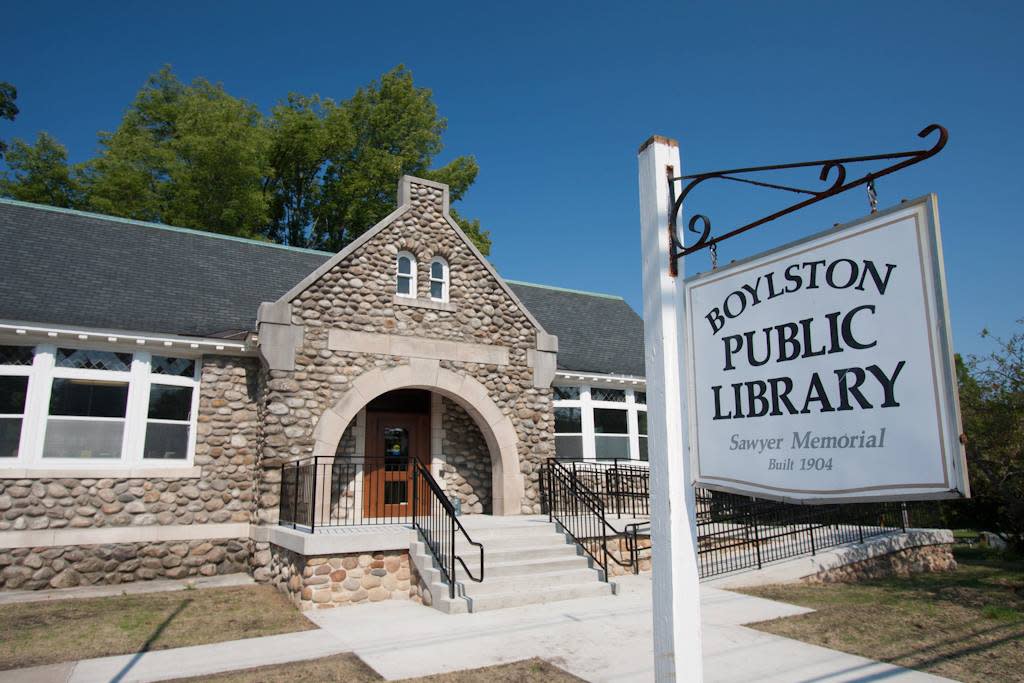 Boylston Public Library