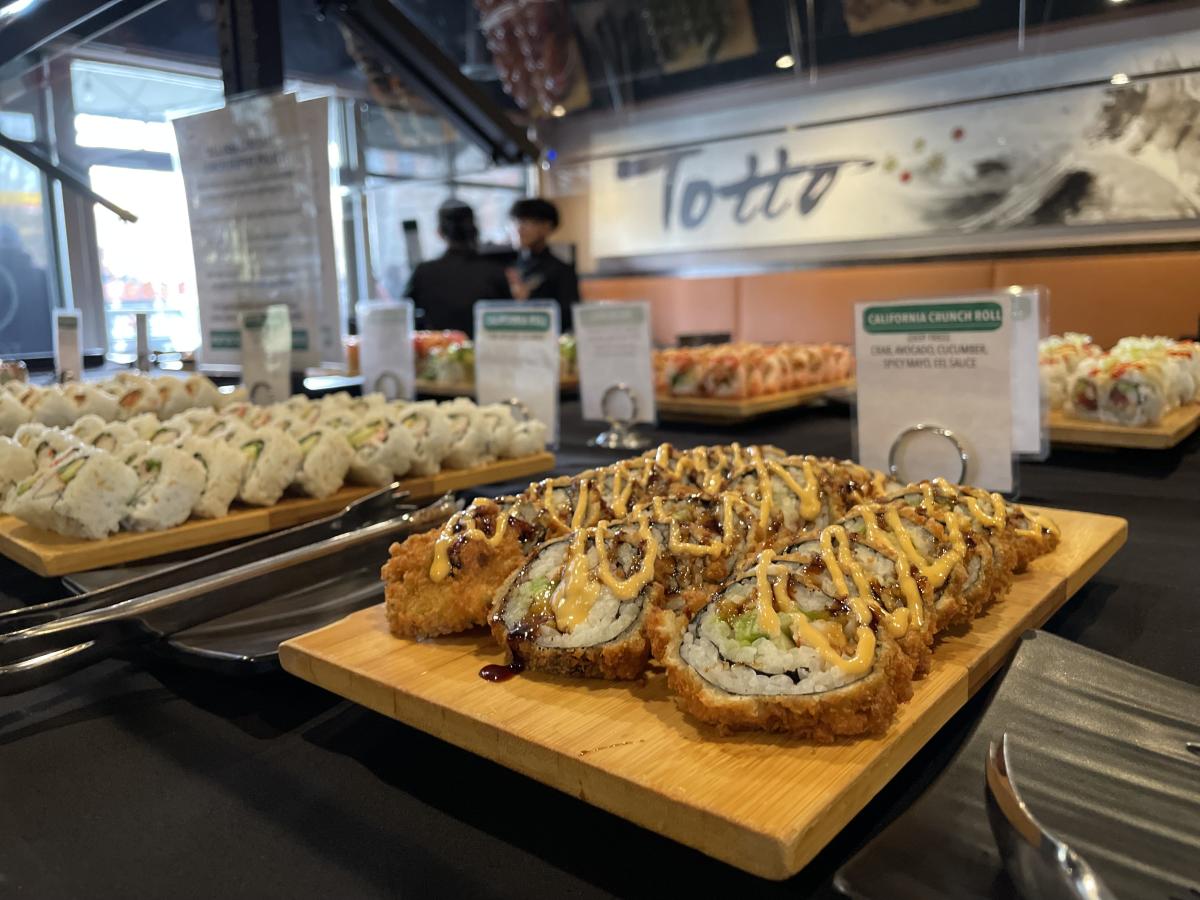 Totto Sushi & Grill