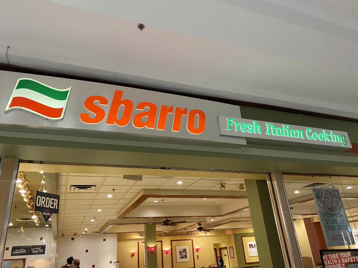 Sbarro's Italian Restaurant | Schaumburg, IL