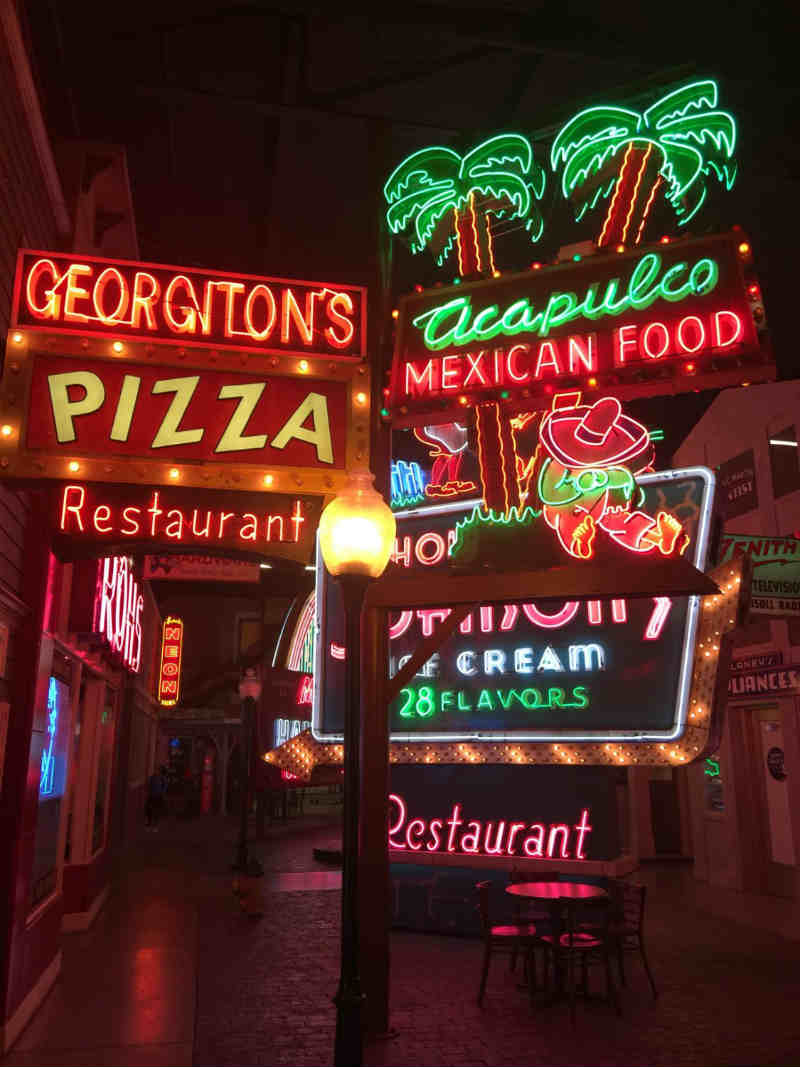 American Sign Museum in Cincinnati, OH | Visit Cincy