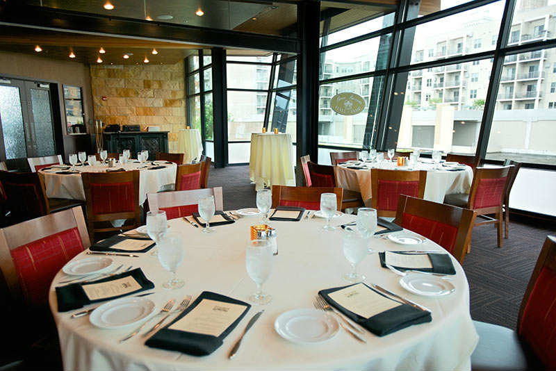 Moerlein Lager House | Restaurant in Cincinnati, OH | Visit Cincy