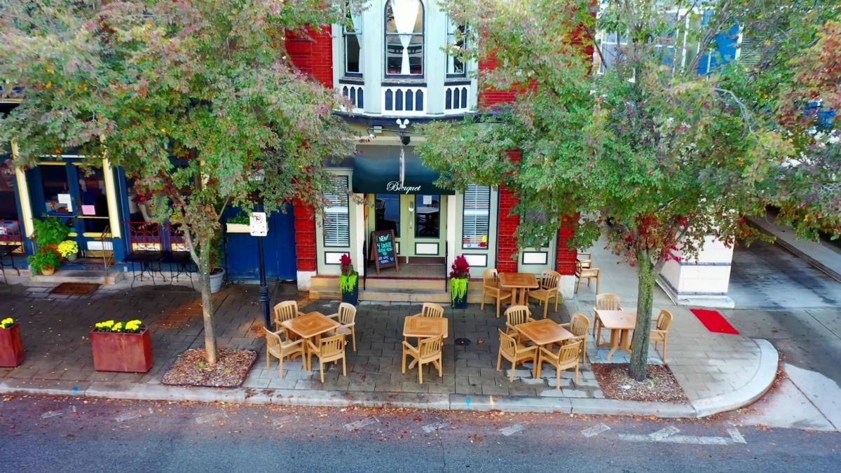Bouquet Restaurant & Wine Bar