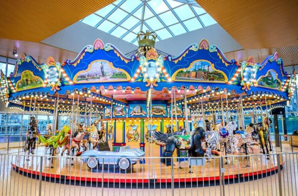 Carol Ann's Carousel: Amusement Park Ride in Cincinnati | Visit Cincy