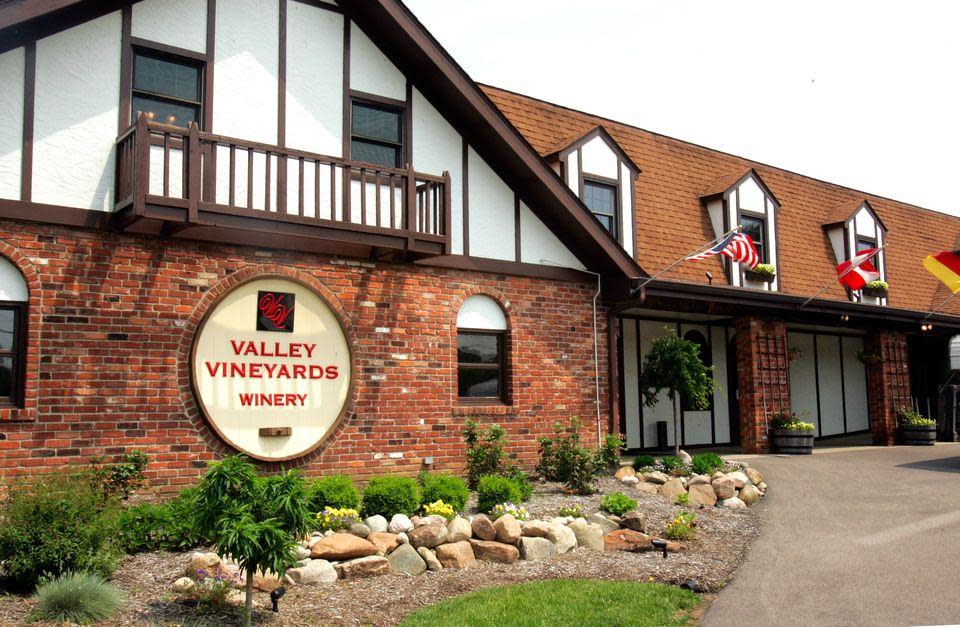 Valley Vineyards Winery