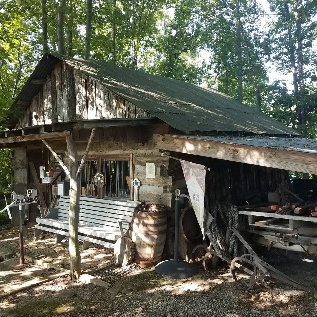 Campbell County Log Cabin Museum in Alexandria, KY | Visit Cincy