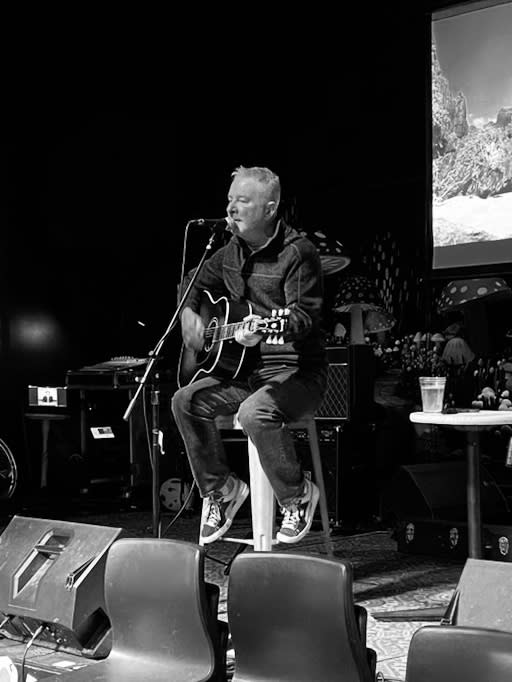 Dog Haus Biergarten - Rob Marlin - Live On The Biergarten Stage