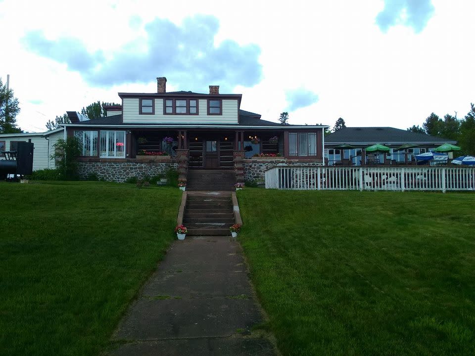 Birch Terrace Supper Club and Lounge