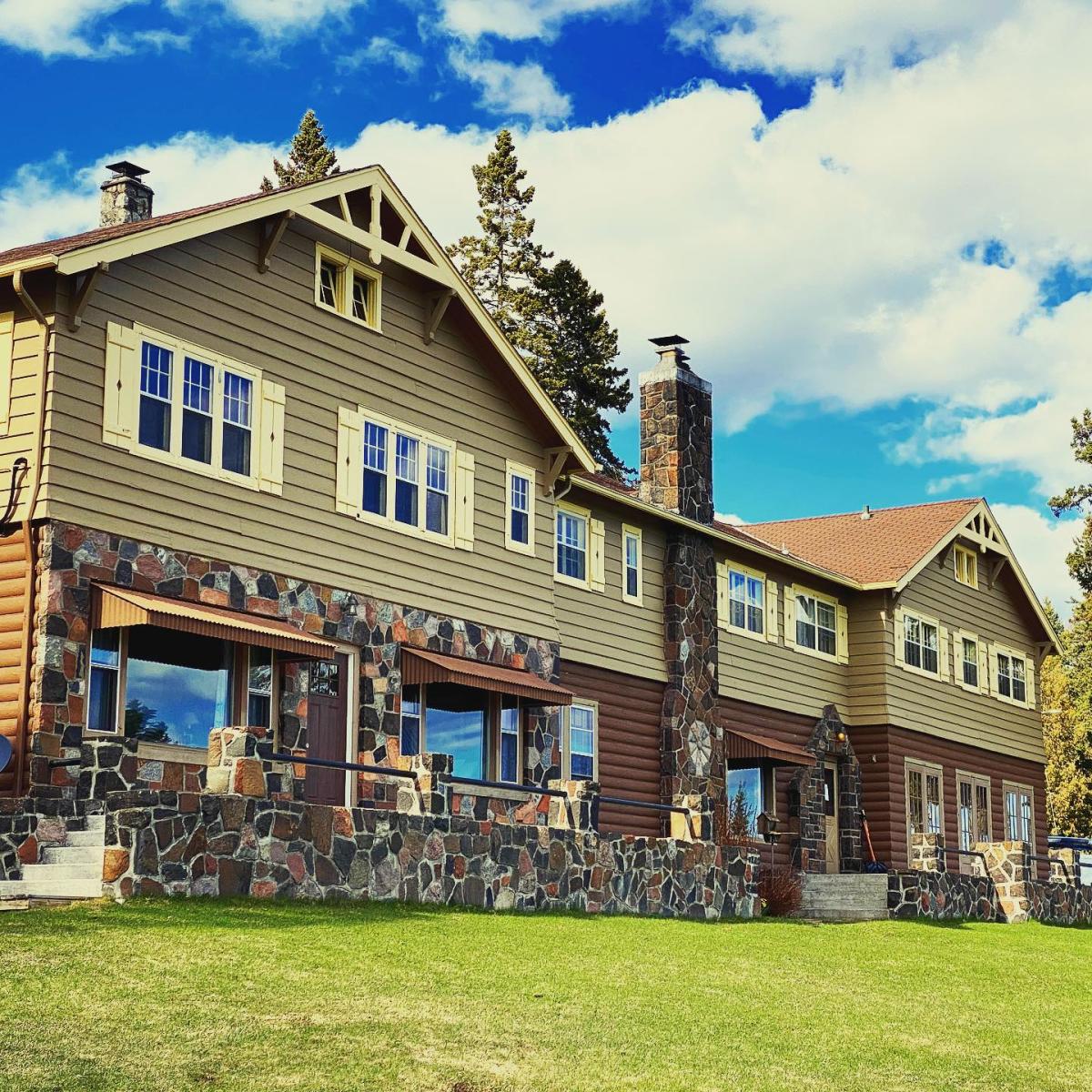 Cascade Lodge & Restaurant