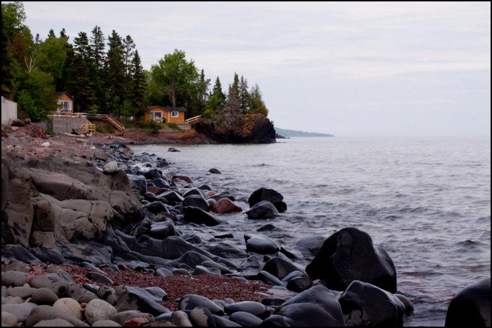 Elsie's LakeView Cabins