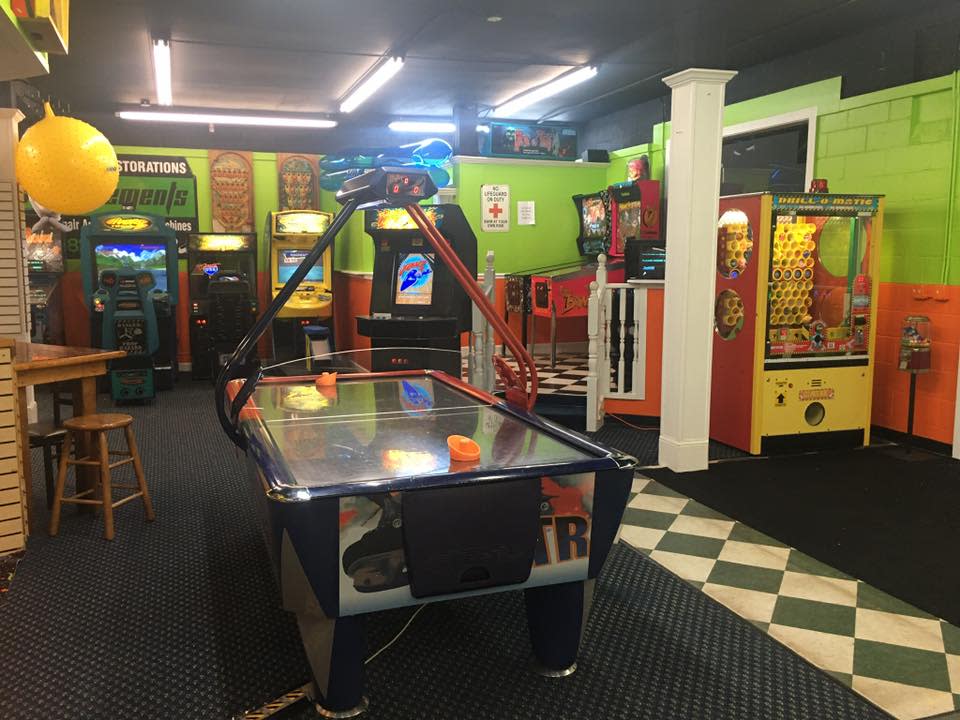 BB's Amusements - Flashbax Arcade | Morehead City, NC