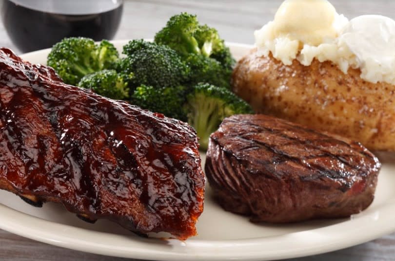 Sagebrush Steakhouse | Morehead City, NC