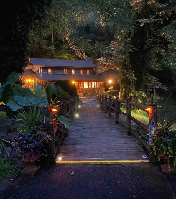 The Lodge at The Oar House