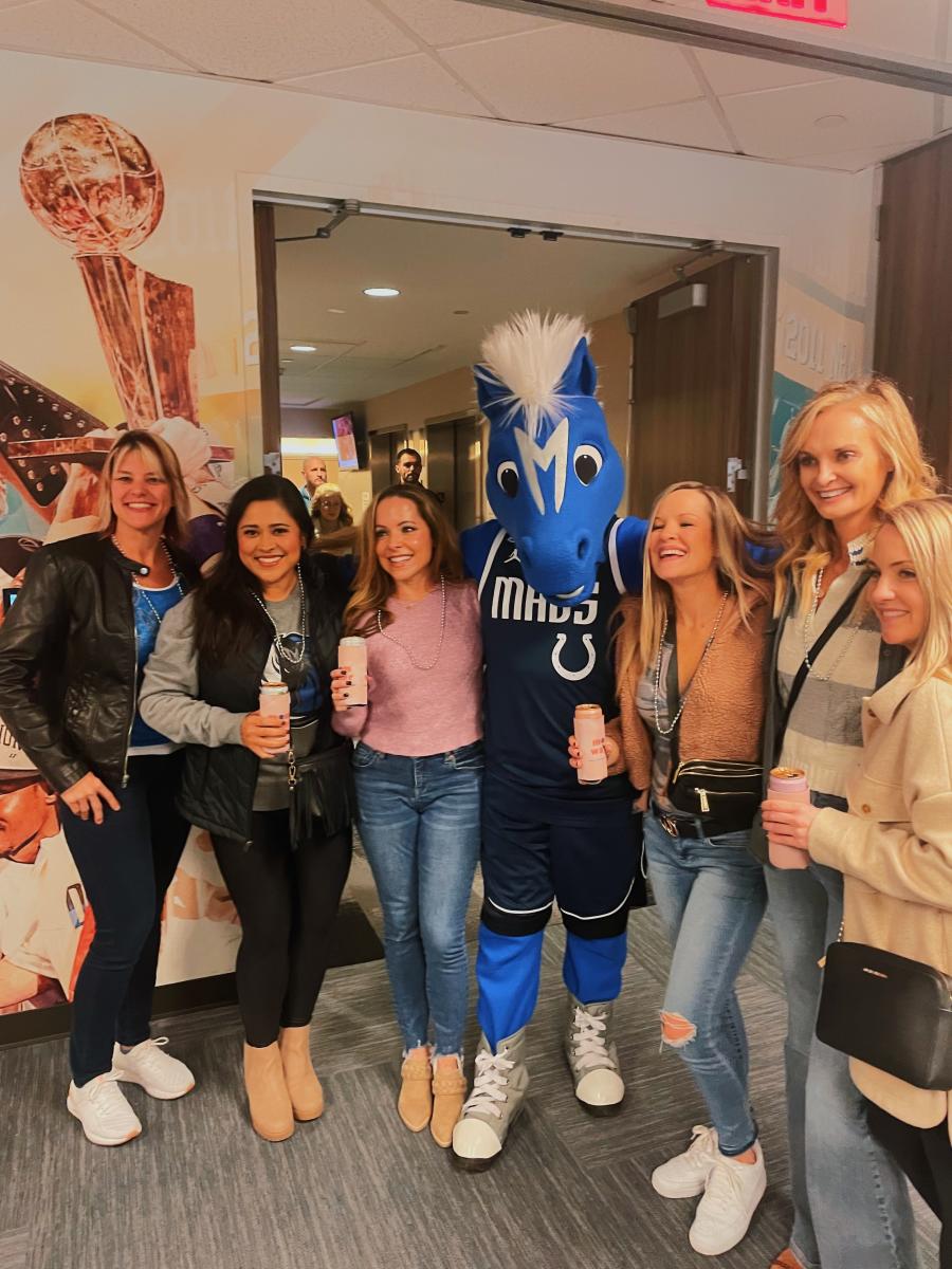 Mavs vs Lakers Watch Party