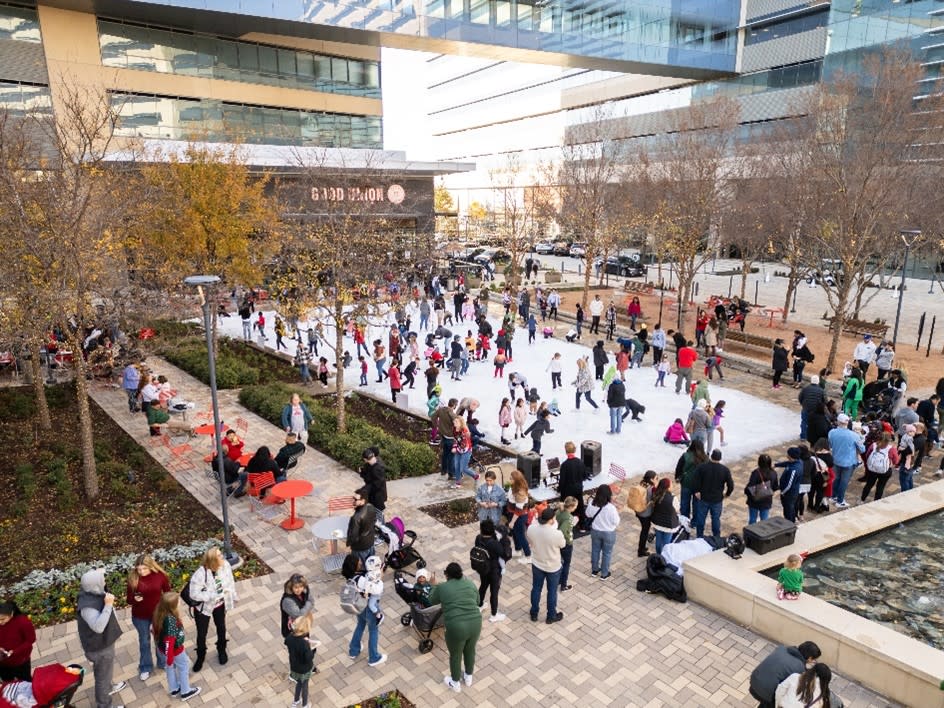 North Pole in the Plaza at CityLine