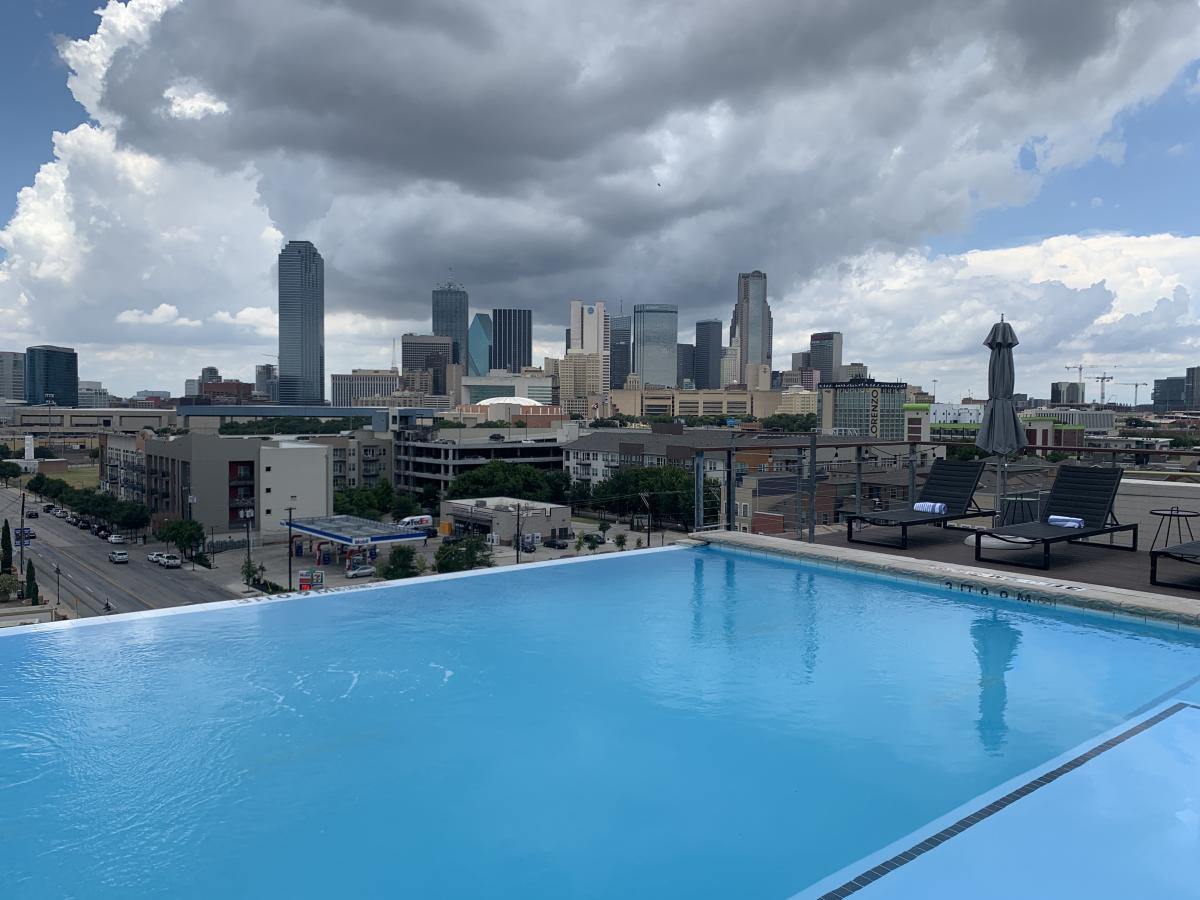 "Sunburn" Pool Party