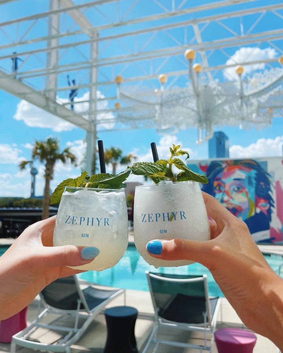 Dallasites101 Pool Party Lorenzo Hotel