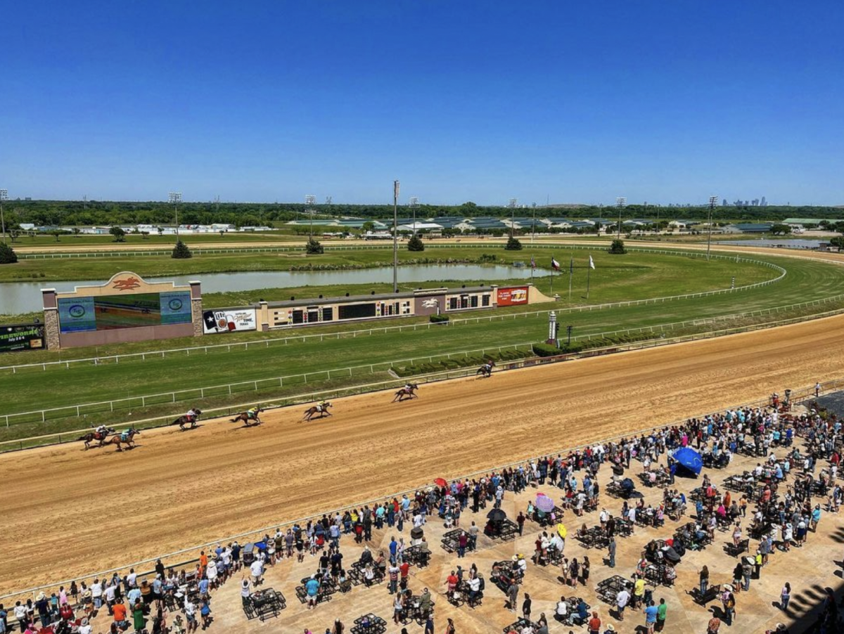 Thoroughbred Racing Season: Lone Stars & Stripes Fireworks Festival
