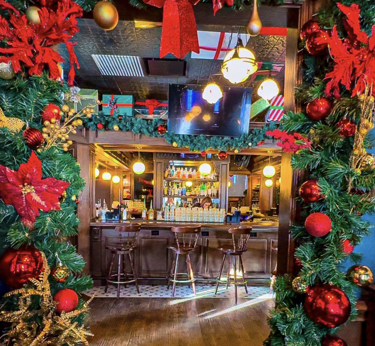 Santa Bar Crawl