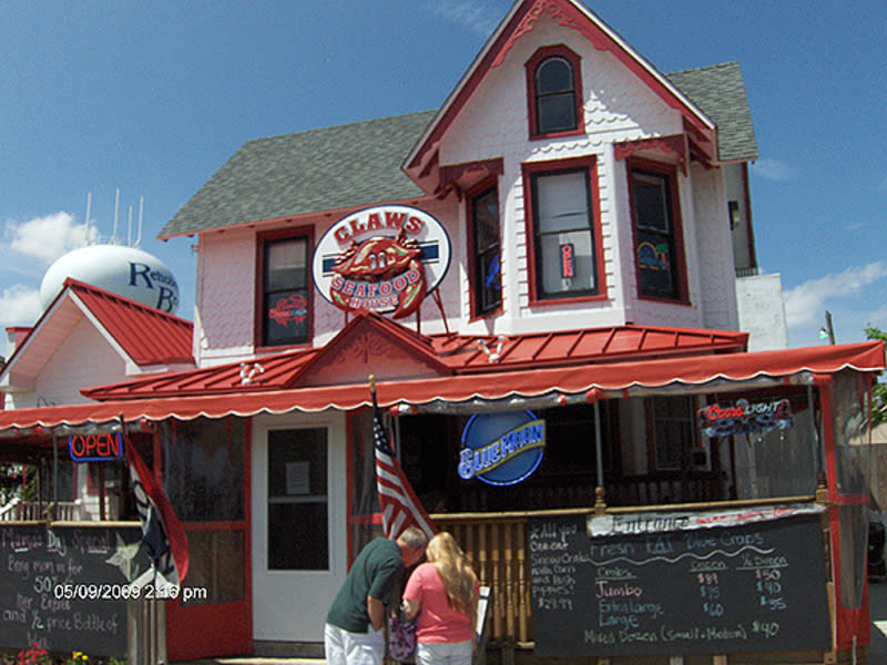 Claws Seafood House