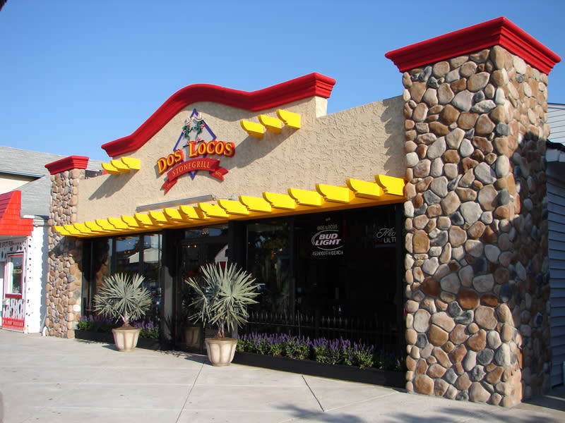 Dos Locos Fajita and Stonegrill