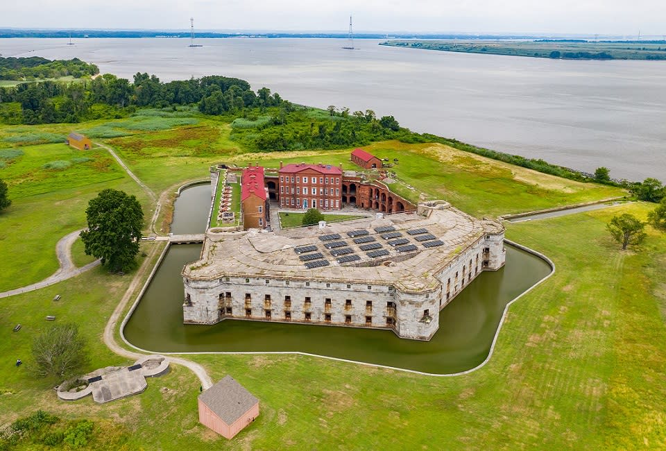 Fort Delaware State Park