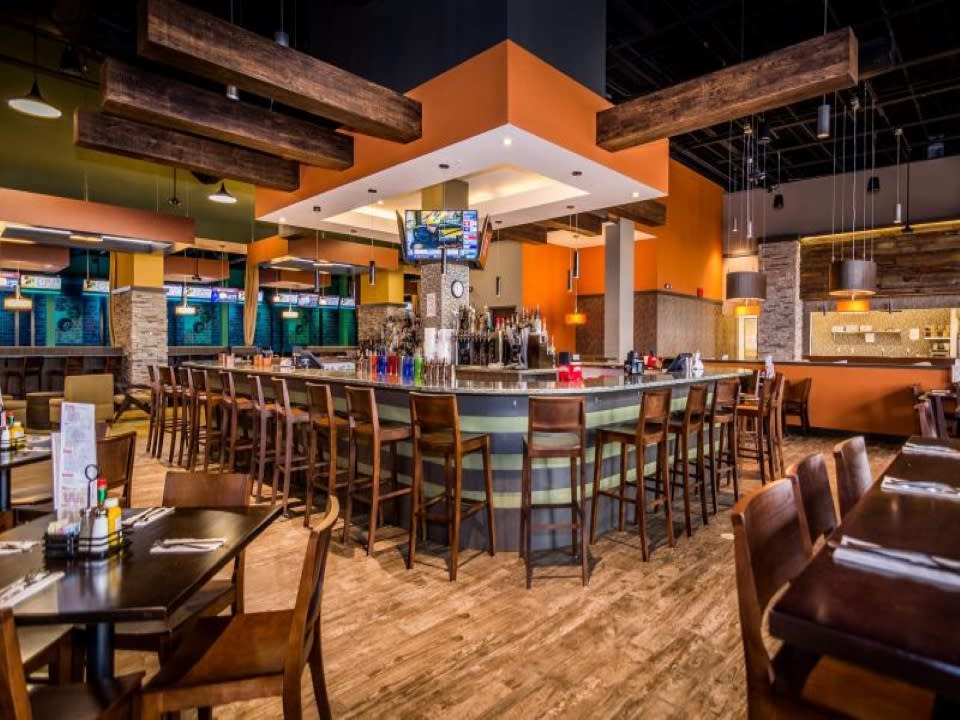 Lefty's Alley and Eats