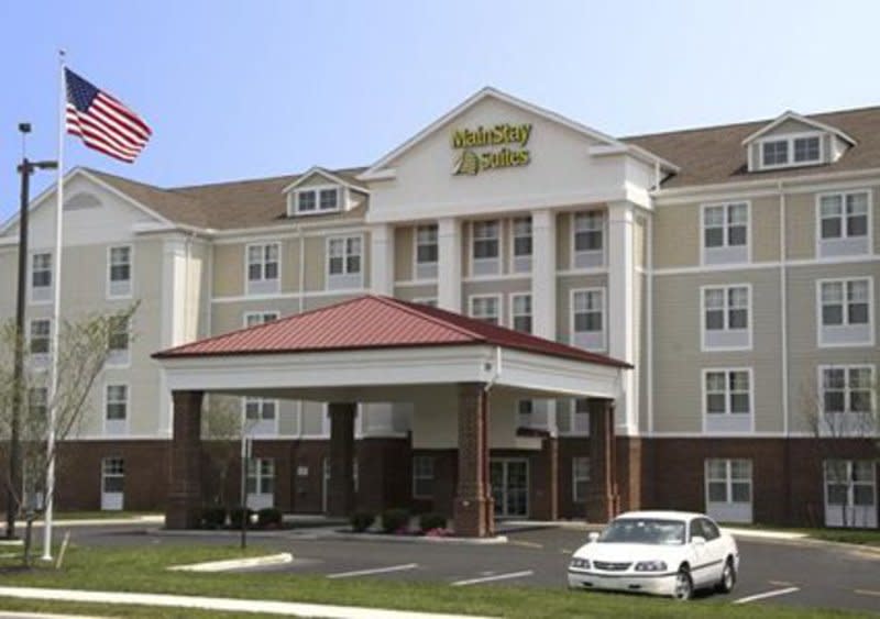 MainStay Suites