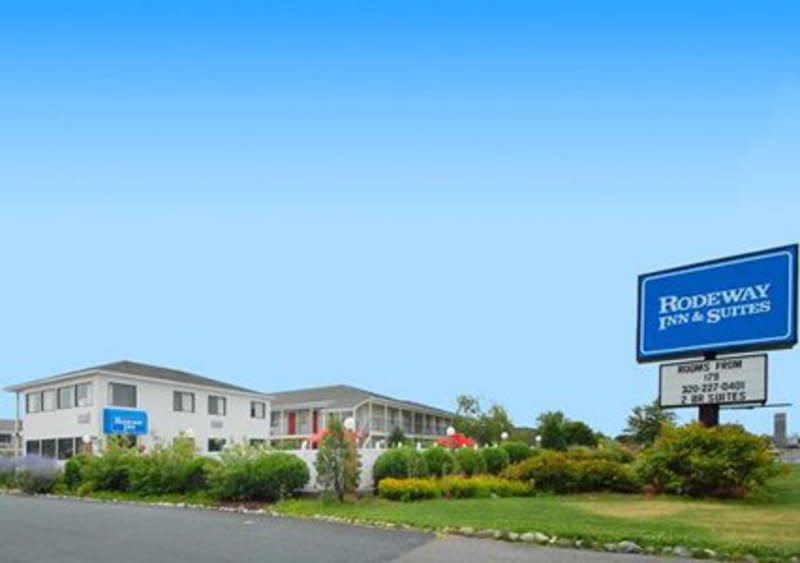 Rodeway Inn and Suites