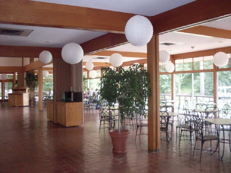 Visitor Center Garden Cafe at Winterthur