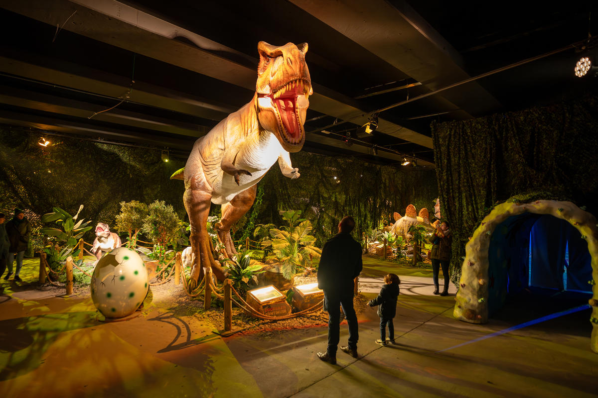 Dinos Alive: Immersive Experience Dinos Alive: Immersive Experience