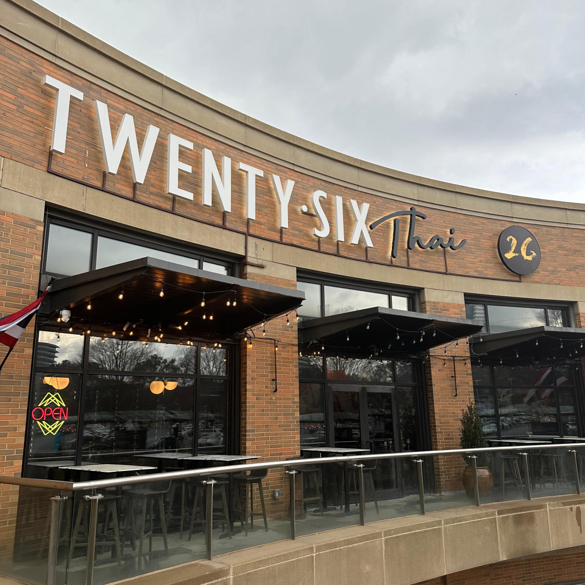 26 Thai Kitchen & Bar Perimeter