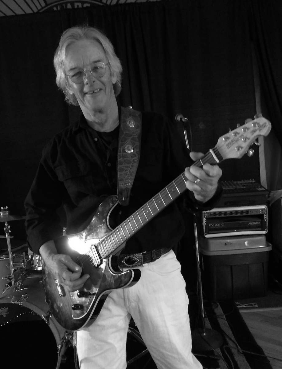 Gary Watkins at The Diamond Belle Saloon | Visit Durango, CO | Official ...