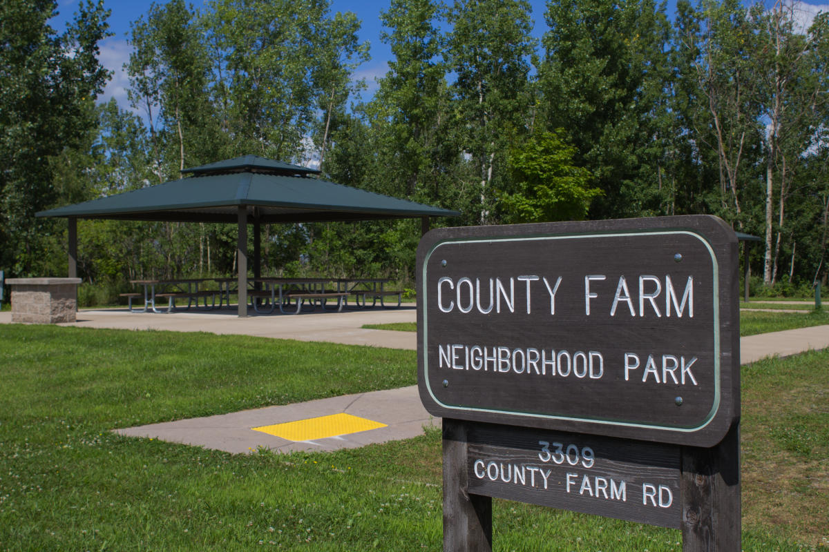 County Farm Park | Eau Claire, WI 5401