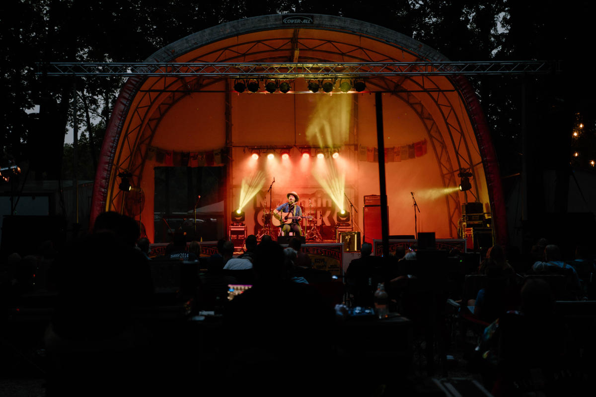 The Stage at Lake Sara