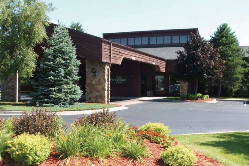 Quality Inn & Suites Goshen | Goshen, IN 46526
