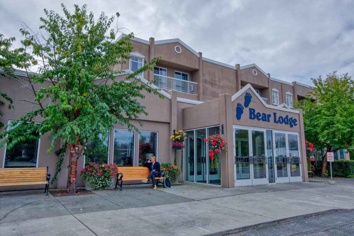 Bear Lodge at Wedgewood Resort, Fountainhead Hotels