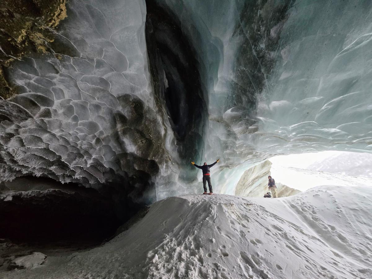 Covered Ground Tours