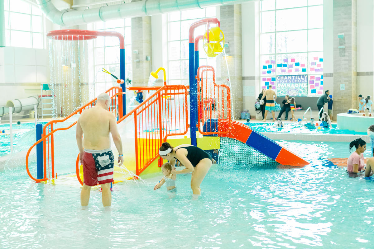 Cub Run Rec Center Indoor Waterpark