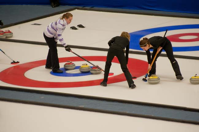 Fargo-Moorhead Curling Club