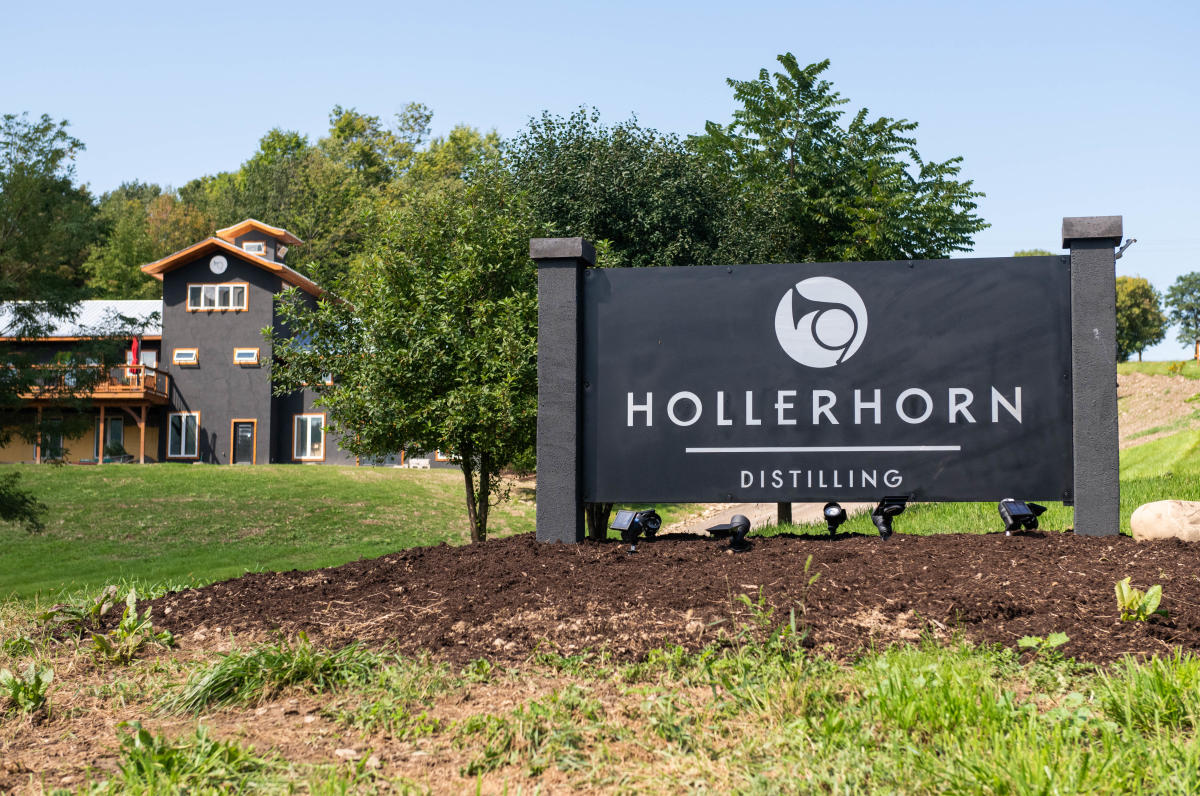 Hollerhorn Distilling | Naples, NY