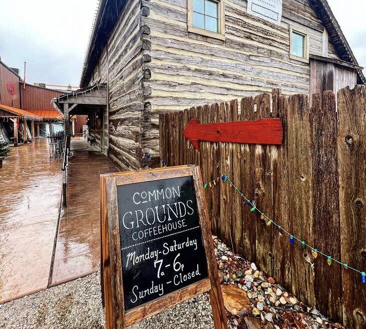 Common Grounds Coffeehouse