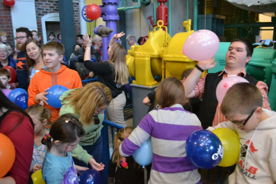 Countdown to Noon @ Science Central