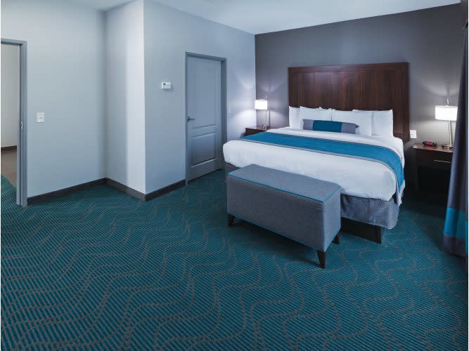 LaQuinta Inn and Suites by Wyndham - Eastchase