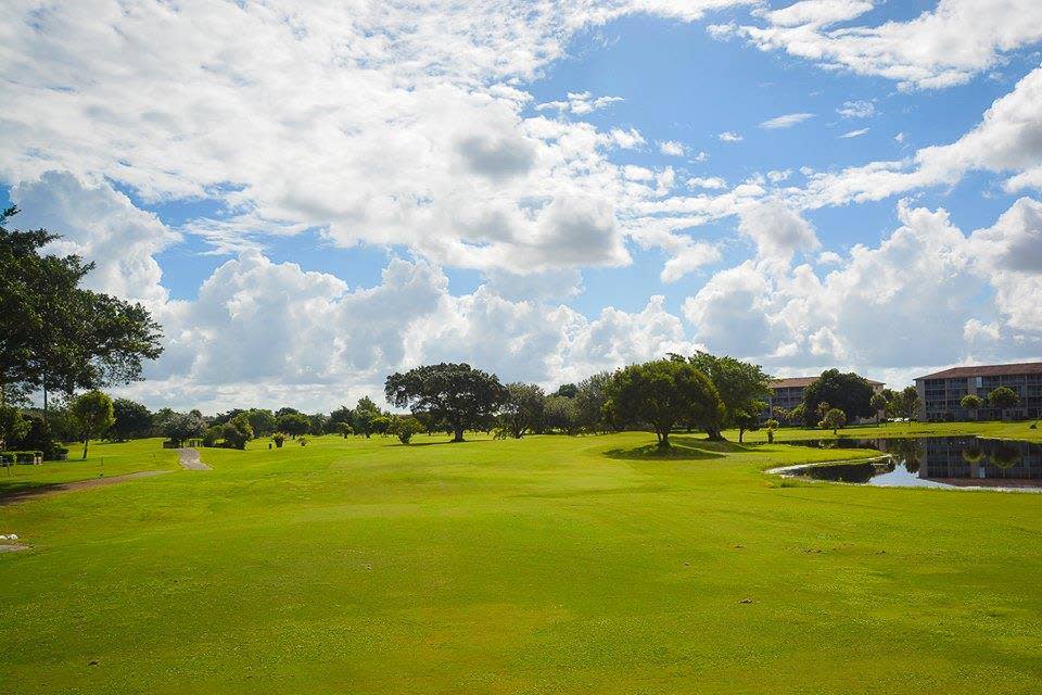 FLAMINGO LAKES GOLF