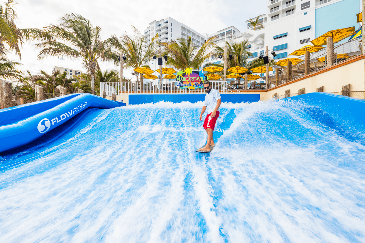 FLOWRIDER SURF AND BODYBOARD MACHINE