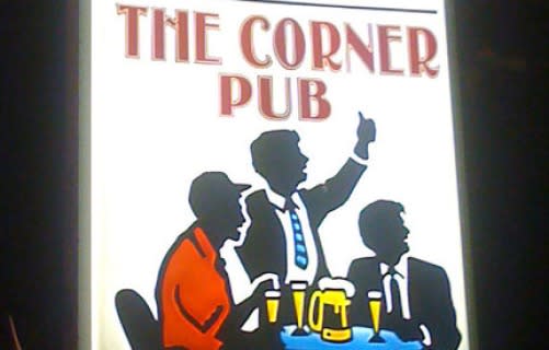 THE CORNER PUB