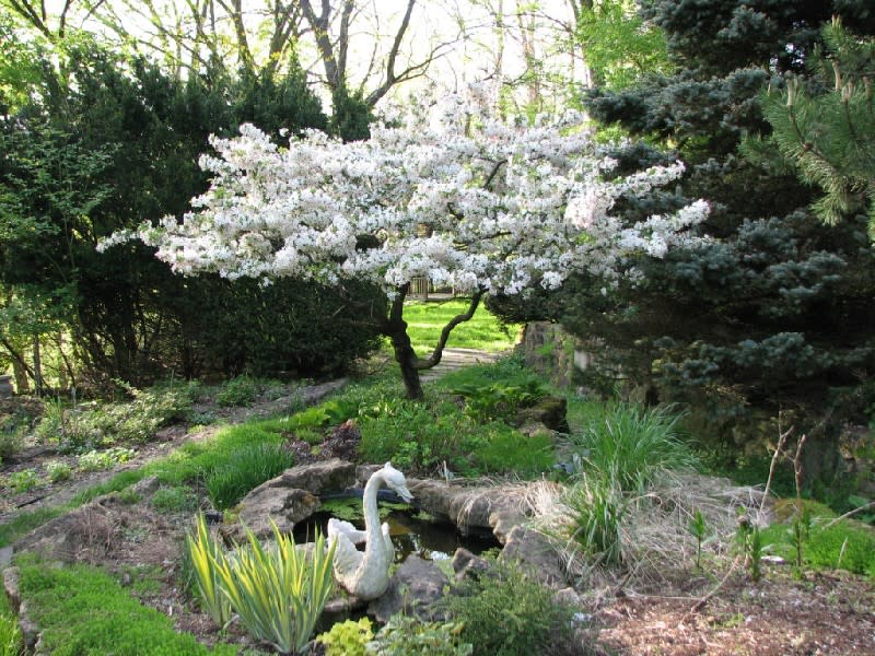 Linmar Gardens in Galena, IL | Galena Country