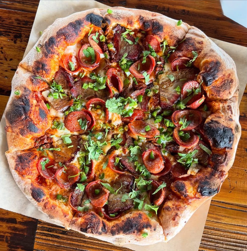 High and Mighty Pizza Joint