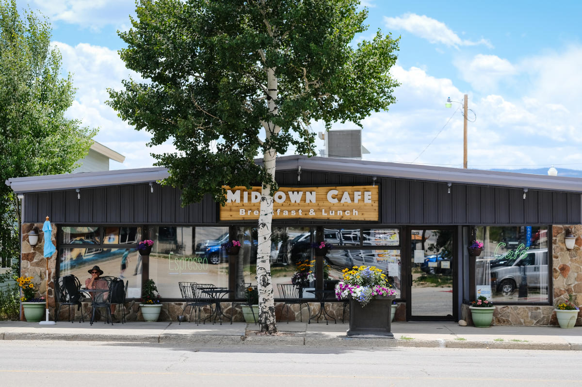 Mid Town Cafe