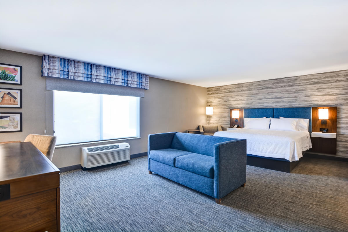 Hampton Inn